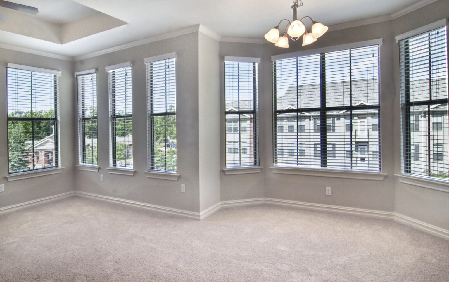 Photos + FAQ’s - Mandeville Lake Apartments Photos + FAQ’s - Mandeville Lake Apartments